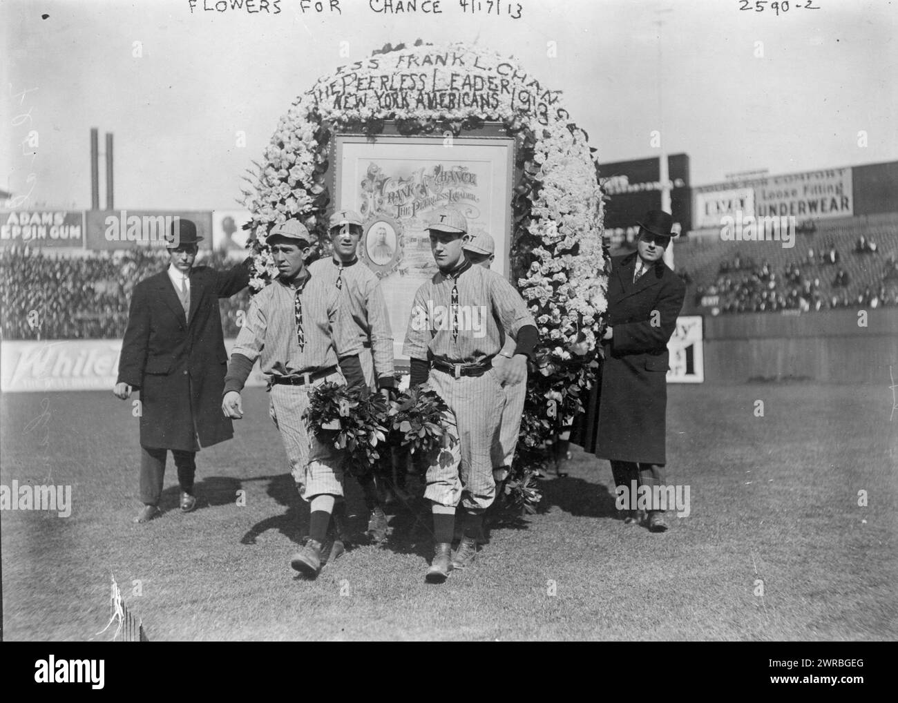 Large floral display Black and White Stock Photos & Images - Alamy Large floral display Black and White Stock Photos & Images - Alamy