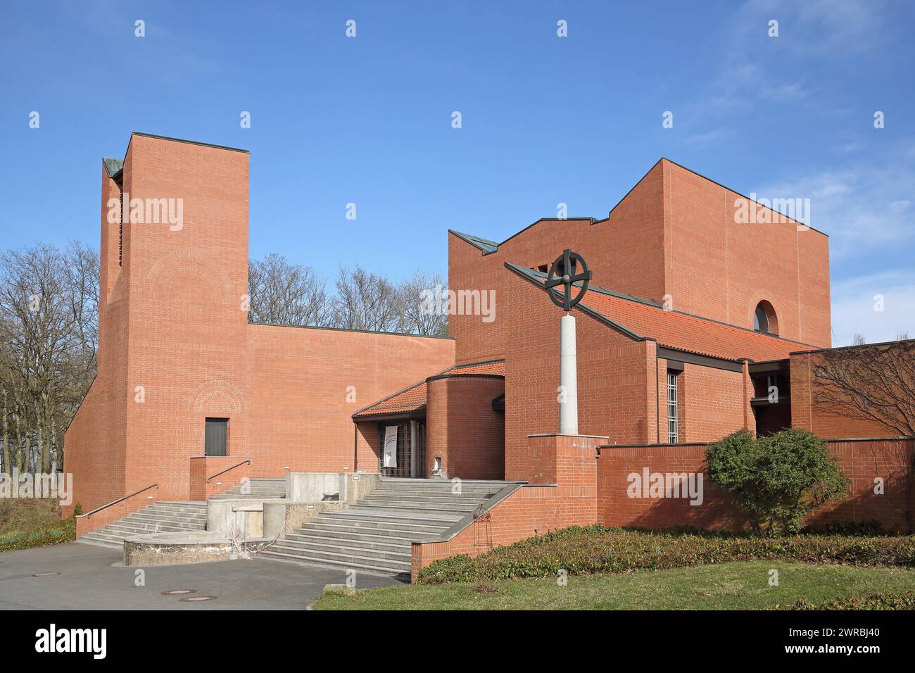 Modern St Michael's Church by architect Alexander von Branca 1987 ...
