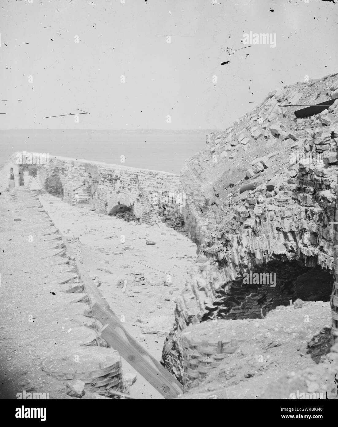 Battered parapet hi-res stock photography and images - Alamy