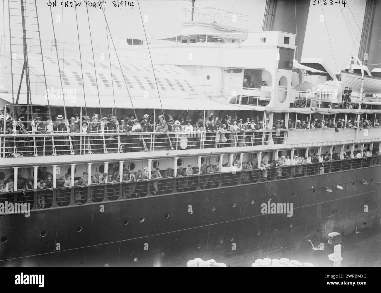 New york passenger ocean liner steamship hi-res stock photography and ...