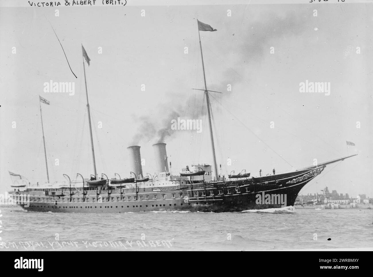 Victoria & albert iii yacht hi-res stock photography and images - Alamy