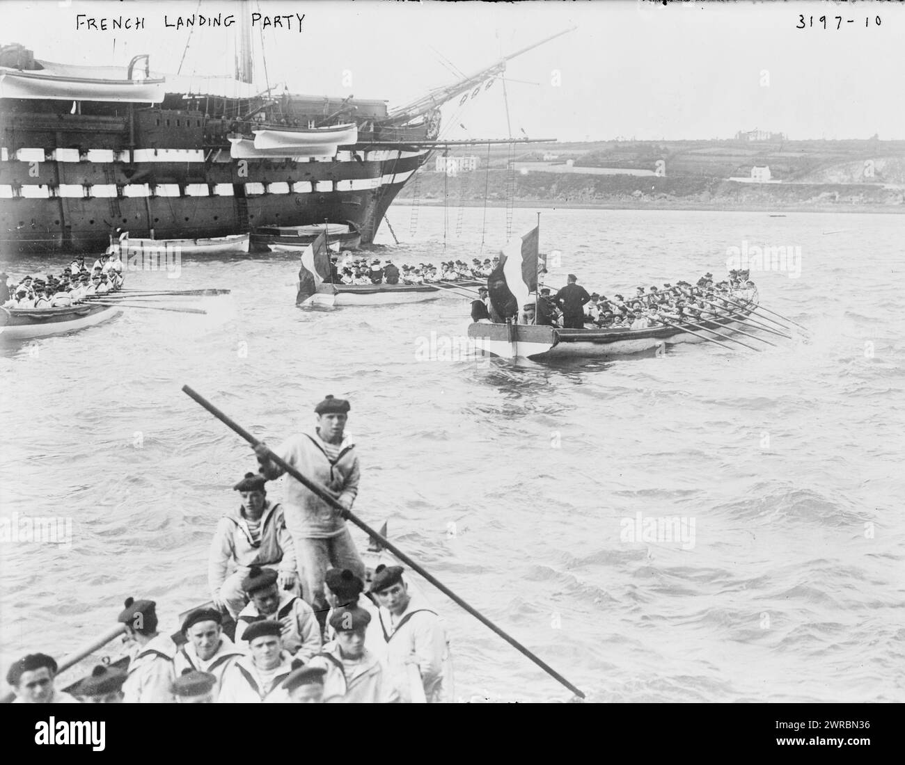 French landing party hi-res stock photography and images - Alamy