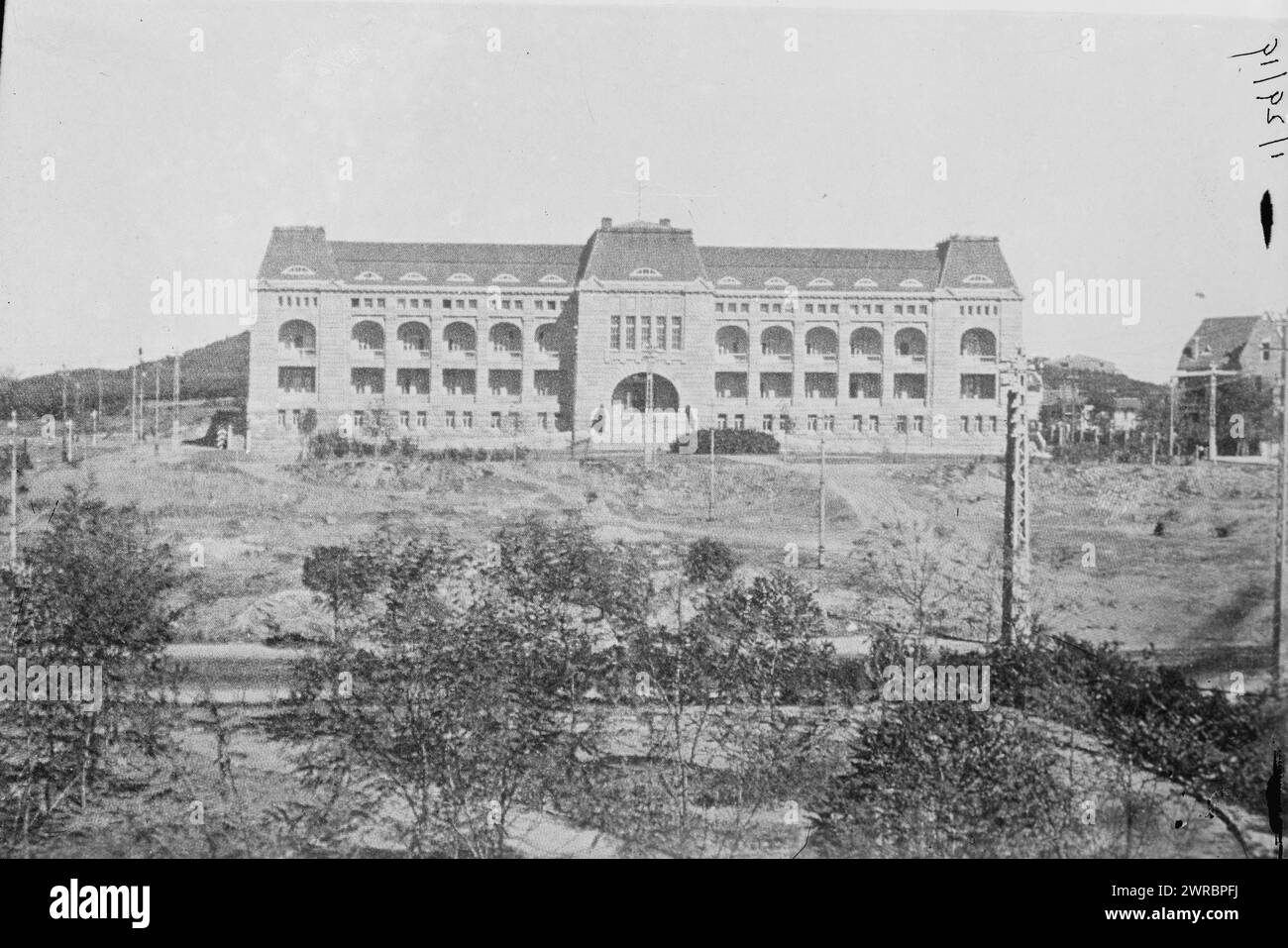 Kiaotschau, Photograph shows the Governor's House in the town Qingdao ...