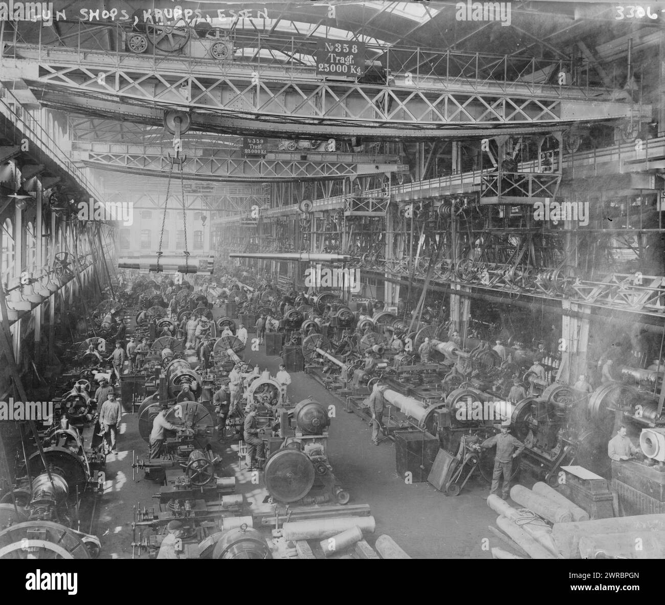 Gun Shops, Krupps i.e., Krupp, Essen, Photograph shows the Krupp gun ...