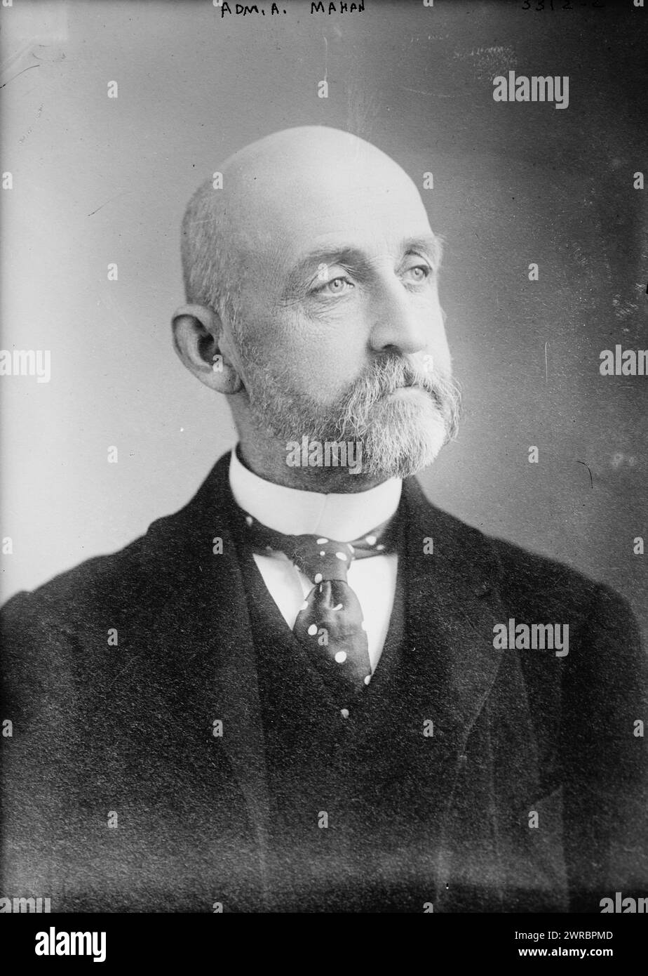 Admiral alfred mahan Black and White Stock Photos & Images - Alamy