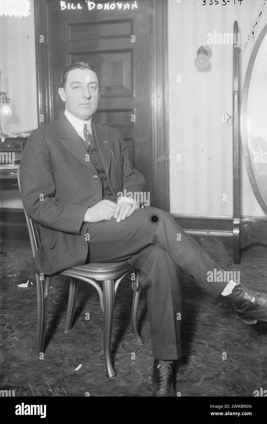 Donovan bill hi-res stock photography and images - Alamy