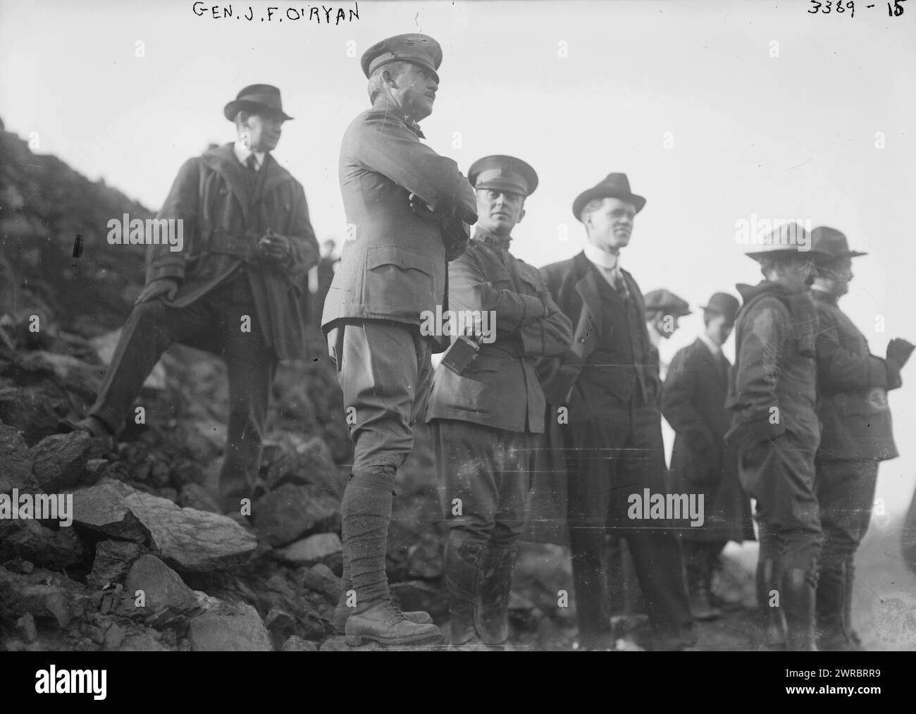 Commanding the 27th division hi-res stock photography and images - Alamy