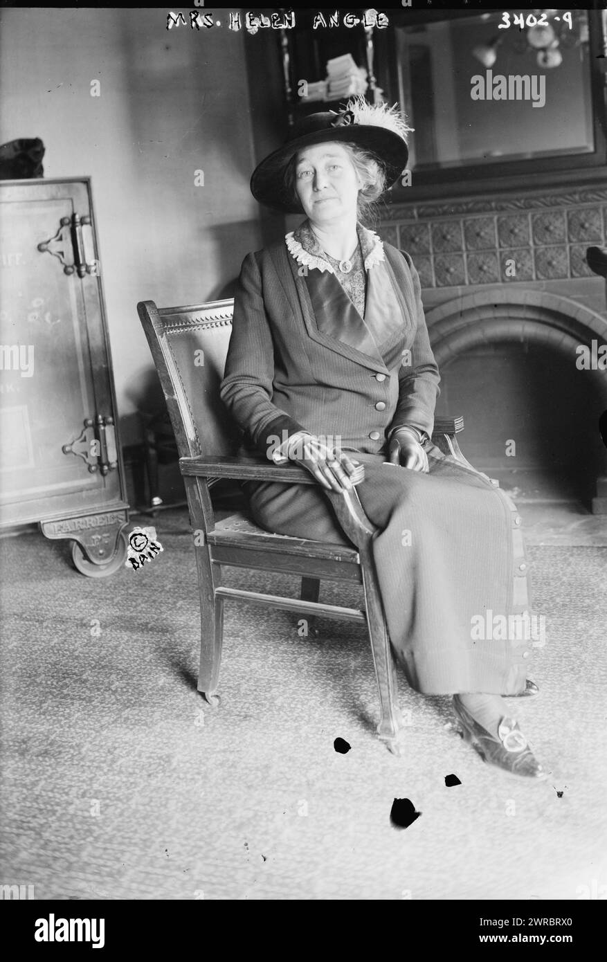 Mrs. Helen Angel, between ca. 1910 and ca. 1915, Glass negatives, 1 ...