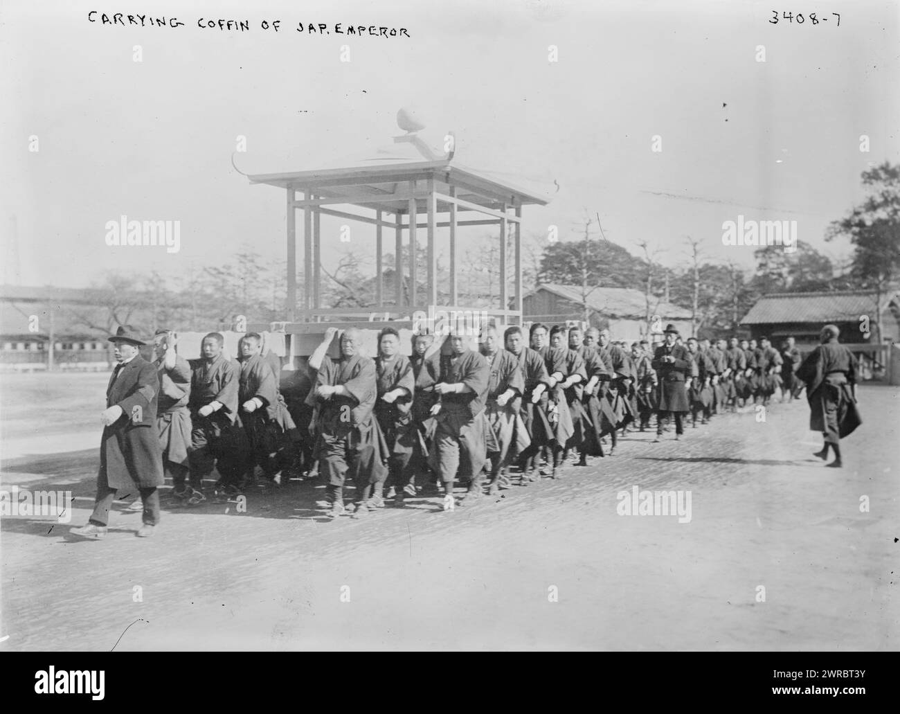 Carrying coffin of Japanese Emperor, Photo shows funeral of Emperor ...