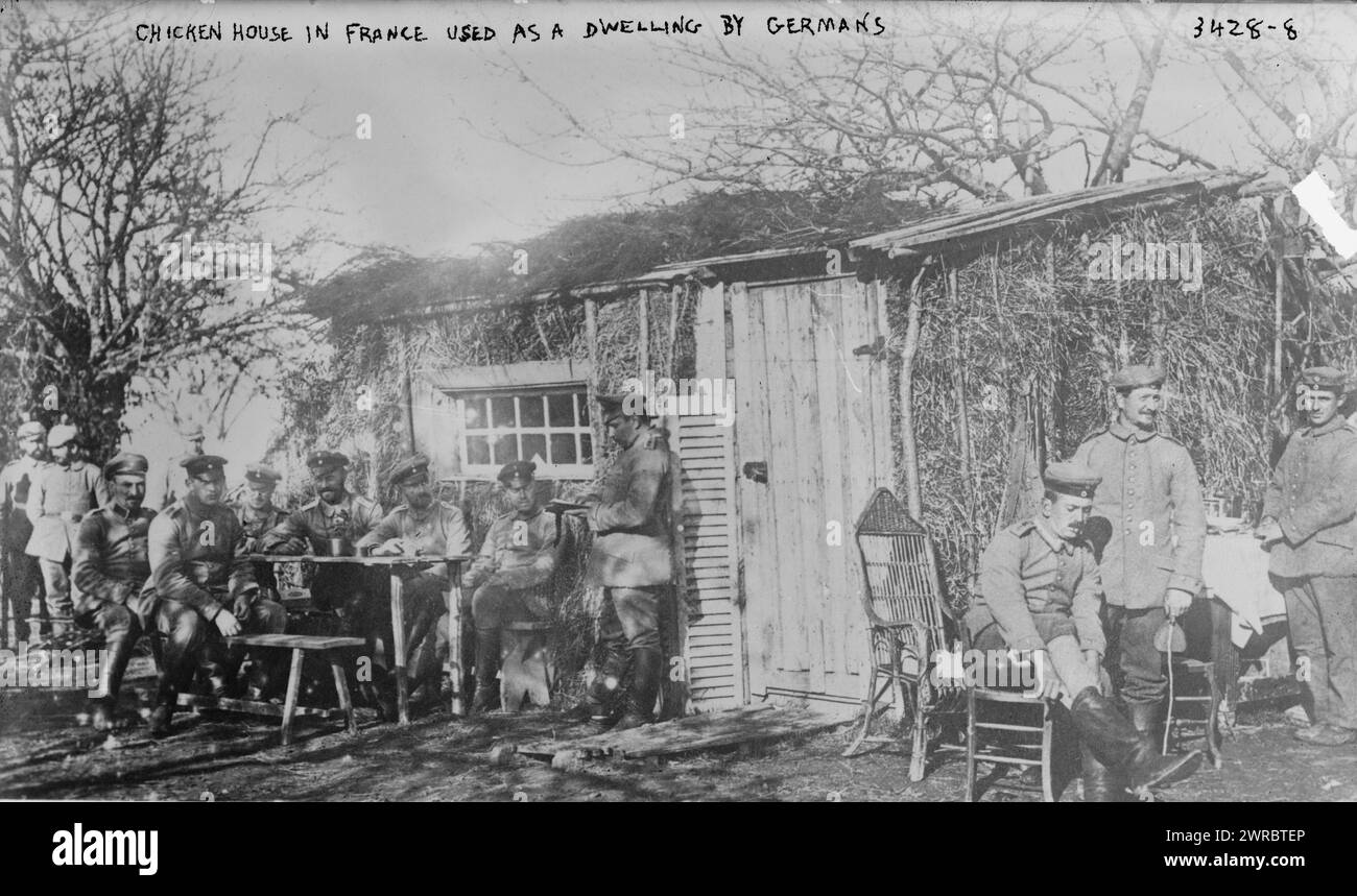 German soldiers seated Black and White Stock Photos & Images - Alamy