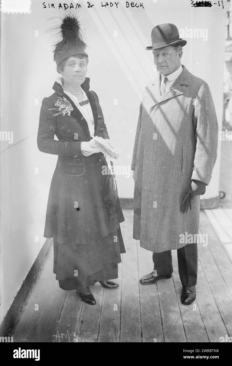 1915 april 21 hi-res stock photography and images - Alamy