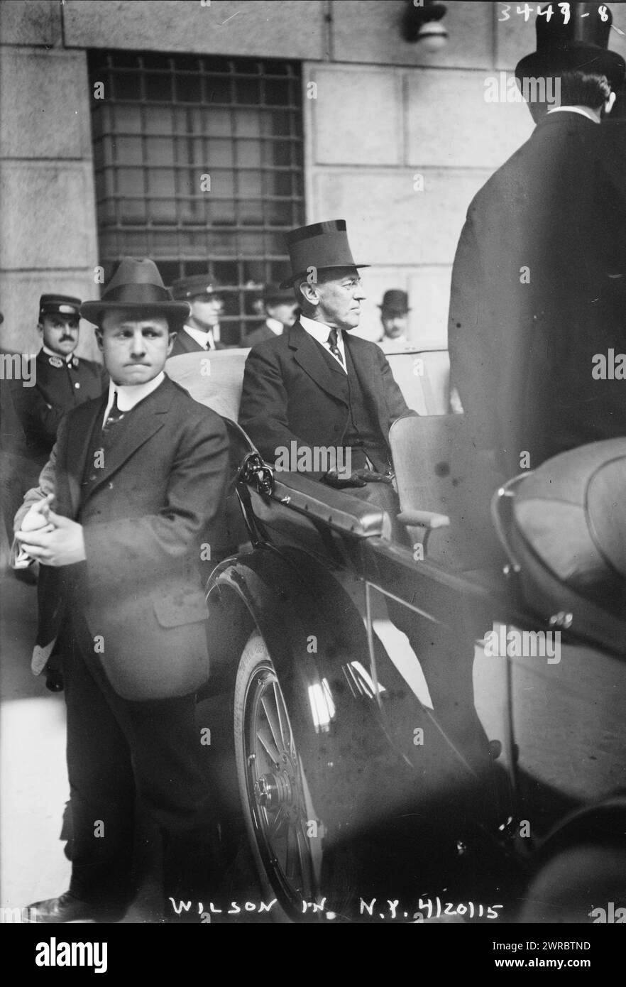 1 4 negative Black and White Stock Photos & Images - Alamy