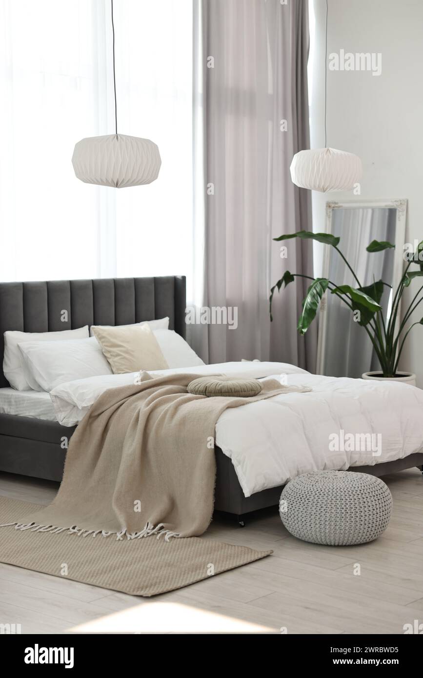 Cozy bedroom interior pastel hi-res stock photography and images - Alamy