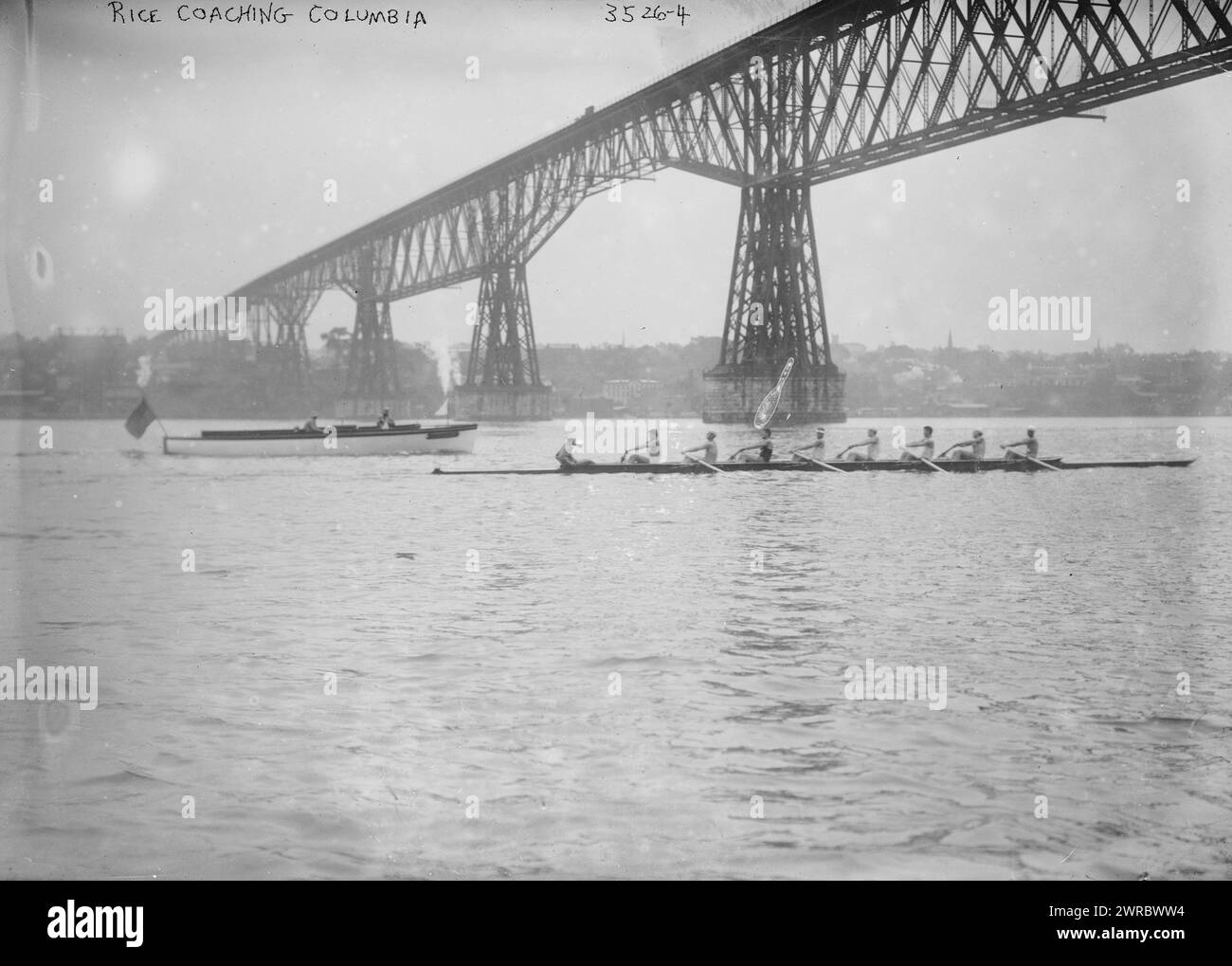 Columbia university rowing team hi-res stock photography and images - Alamy