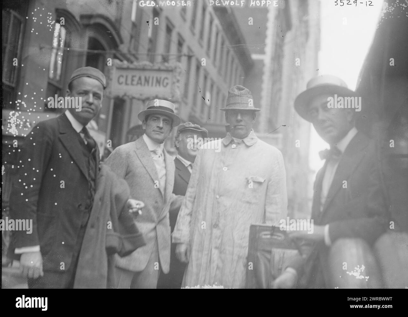 William hopper hi-res stock photography and images - Alamy