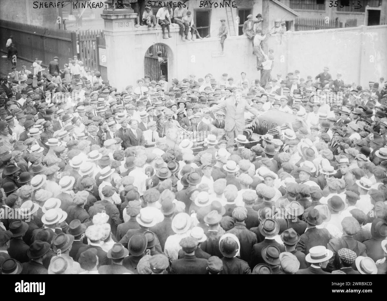 Eugene francis kinkhead Black and White Stock Photos & Images - Alamy