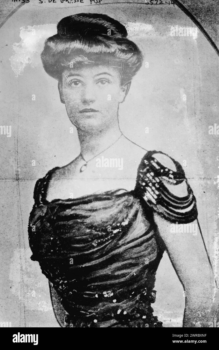 Miss fox hi-res stock photography and images - Alamy