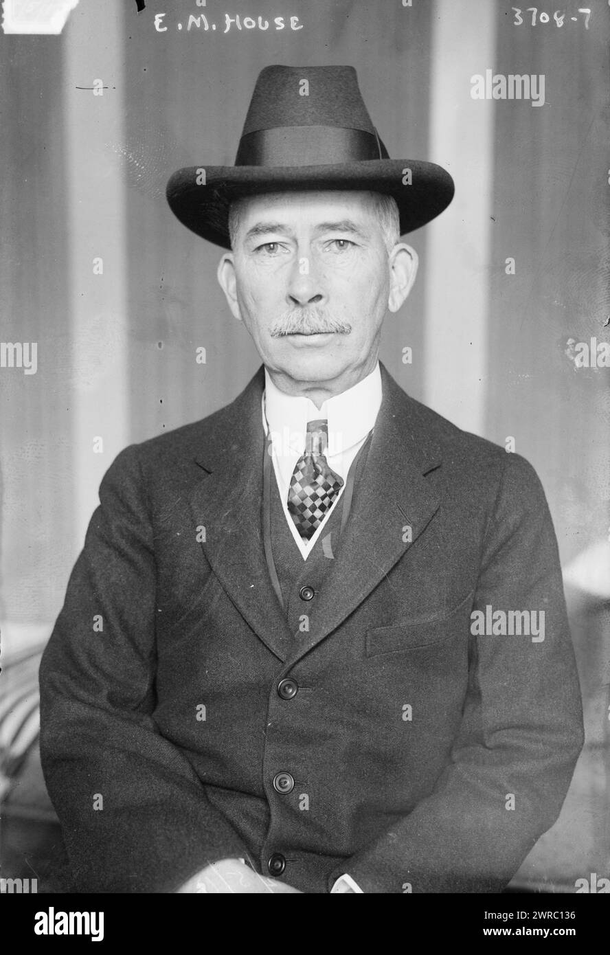 Edward a wilson hi-res stock photography and images - Alamy