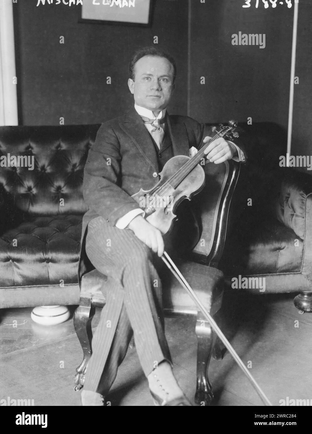 Mischa elman violin hi-res stock photography and images - Alamy