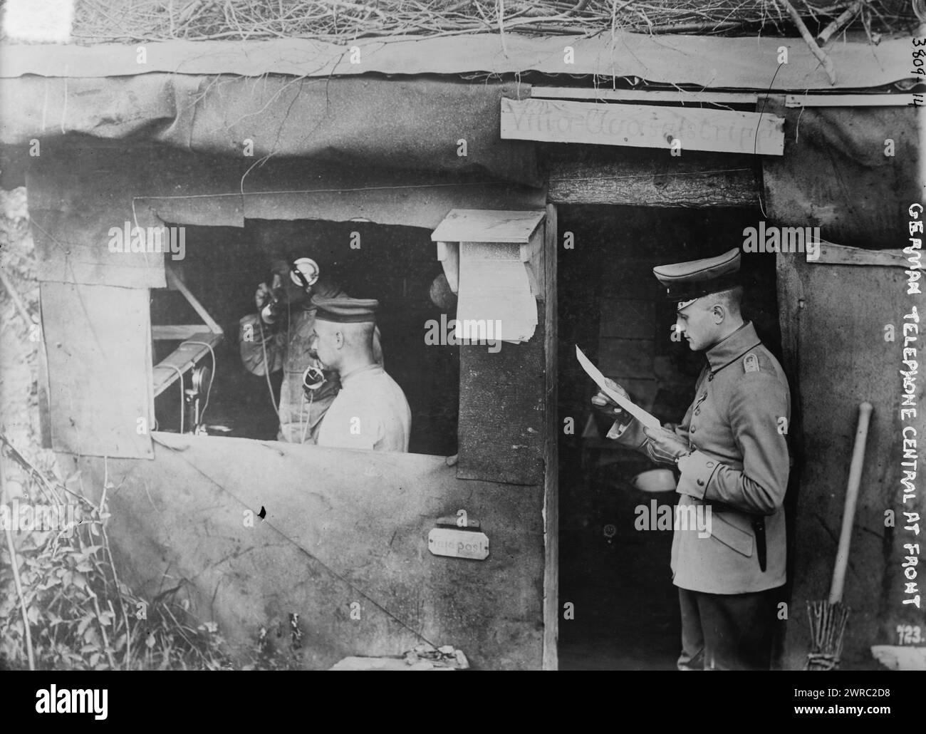 Telephone world war hi-res stock photography and images - Alamy