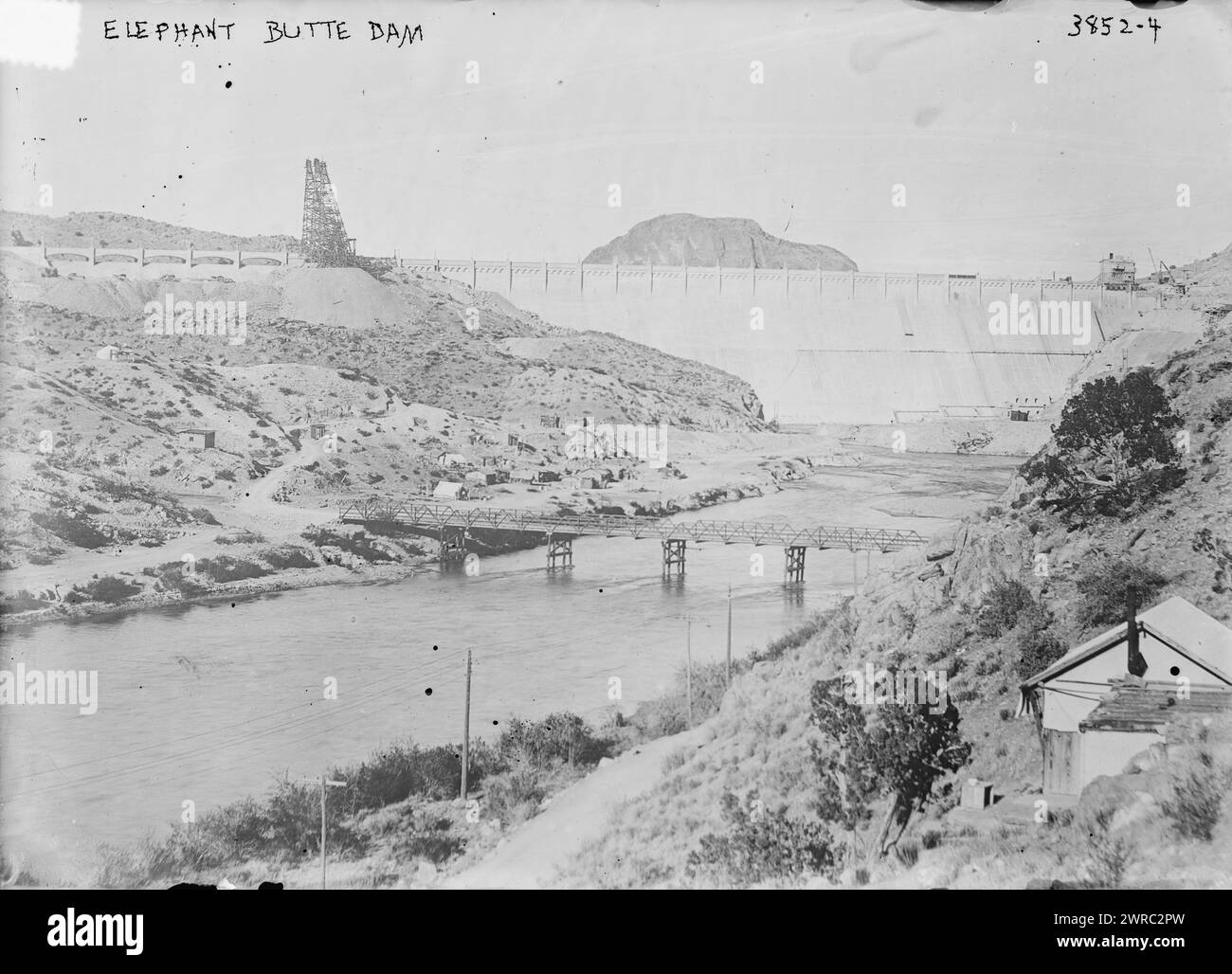 Elephant butte dam hi-res stock photography and images - Alamy
