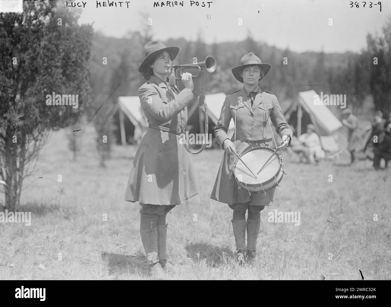 Lucy Hewitt, Marion Post, Photograph shows an Emergency Services Corps ...
