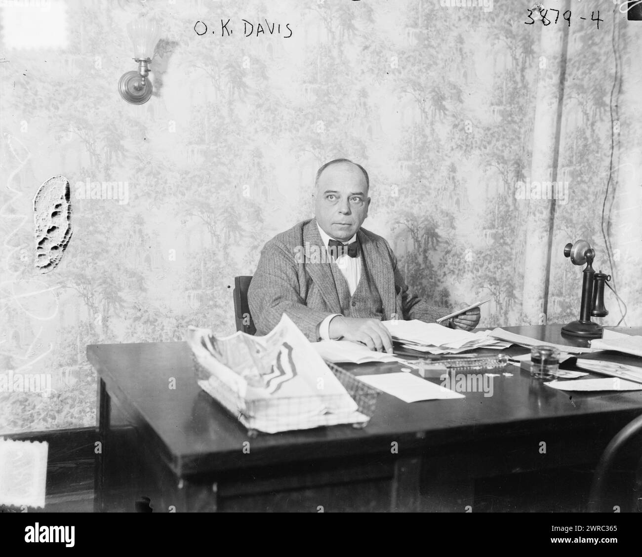 Campaign publicist hi-res stock photography and images - Alamy