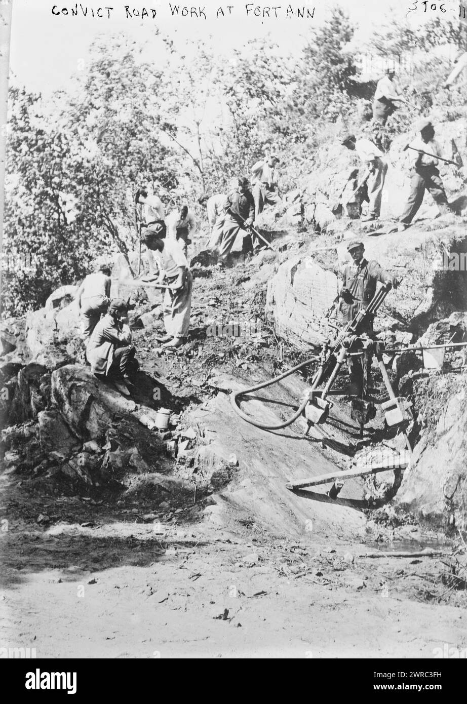 Convict at work Black and White Stock Photos & Images - Alamy