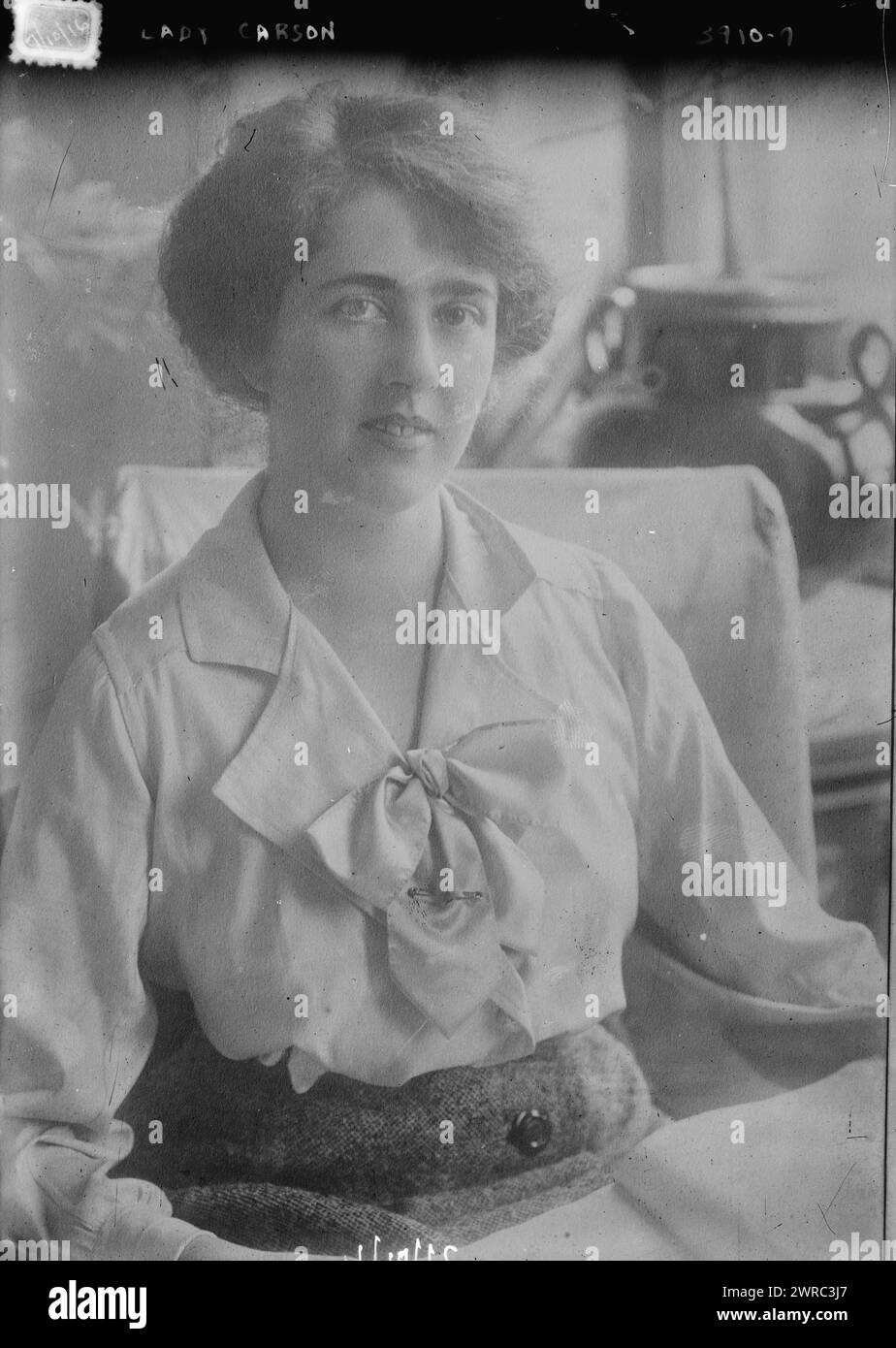 Lady leader hi-res stock photography and images - Alamy