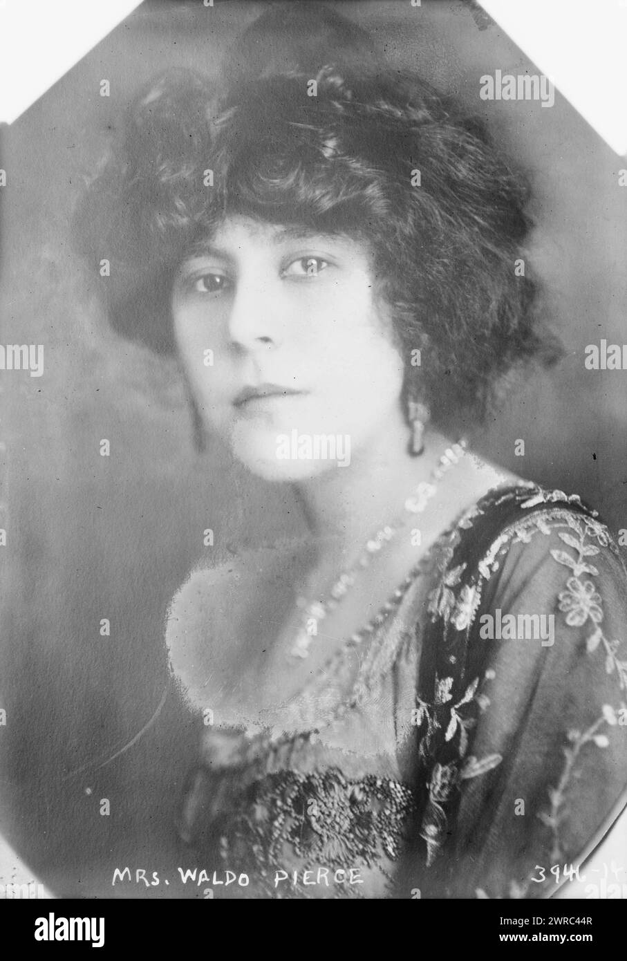 Waldo pierce i e hi-res stock photography and images - Alamy