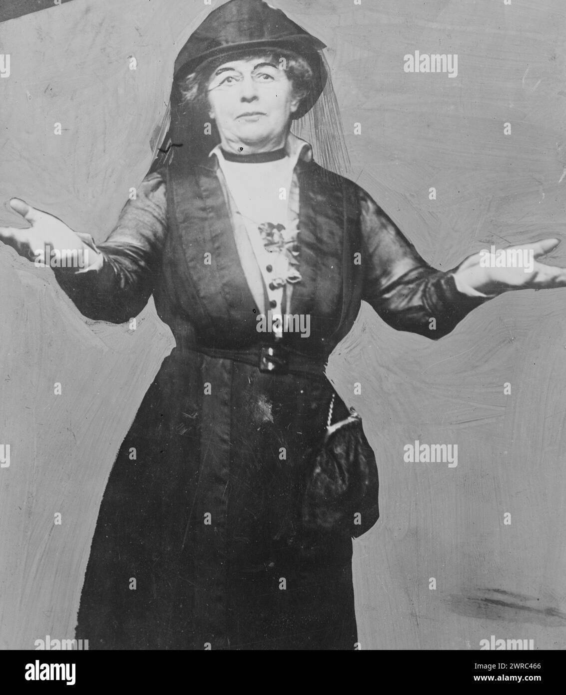 Mrs. H.S. Blatch, Photo shows suffragist Harriot Stanton Blatch (1856 ...
