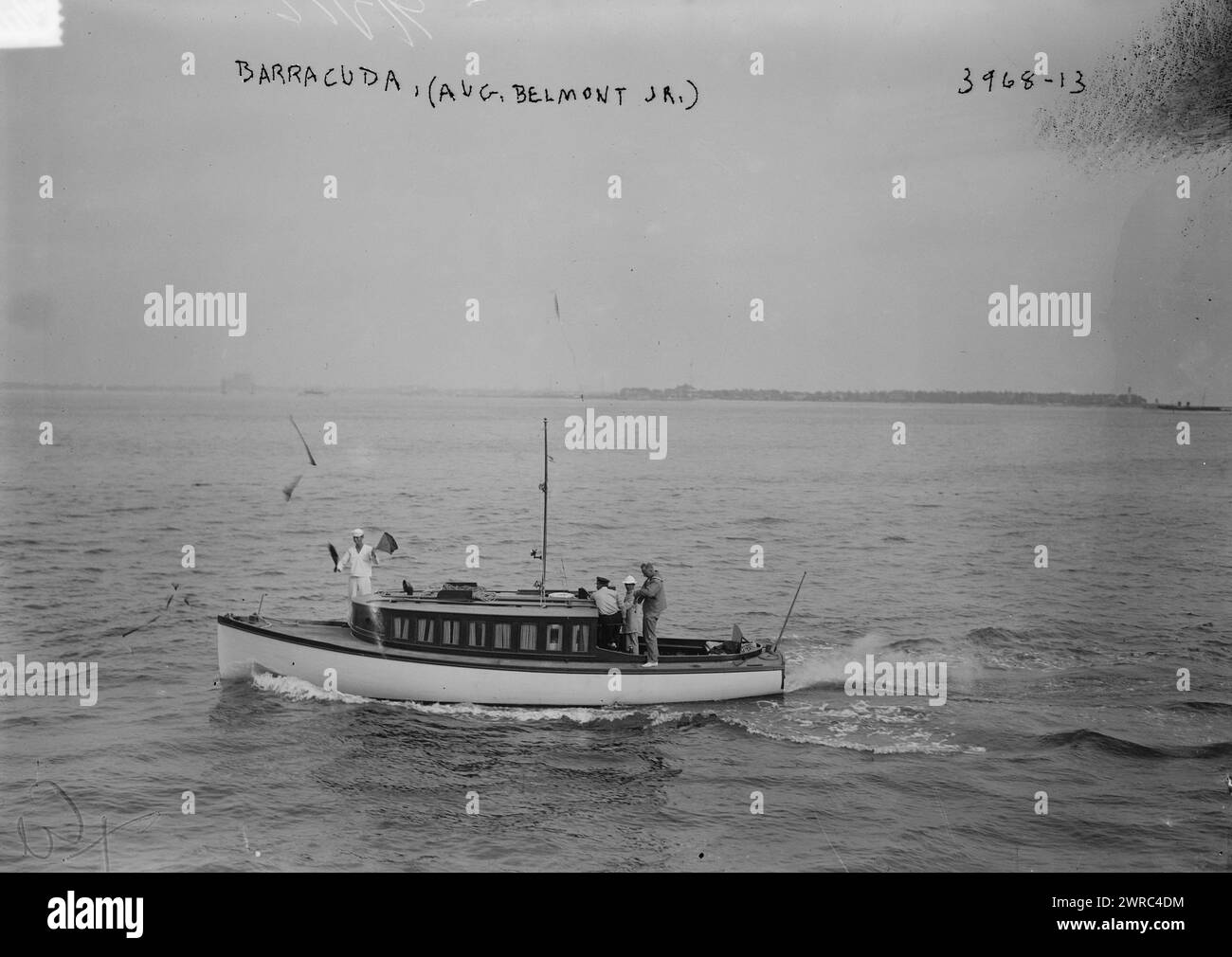 Naval maneuuvers hi-res stock photography and images - Alamy