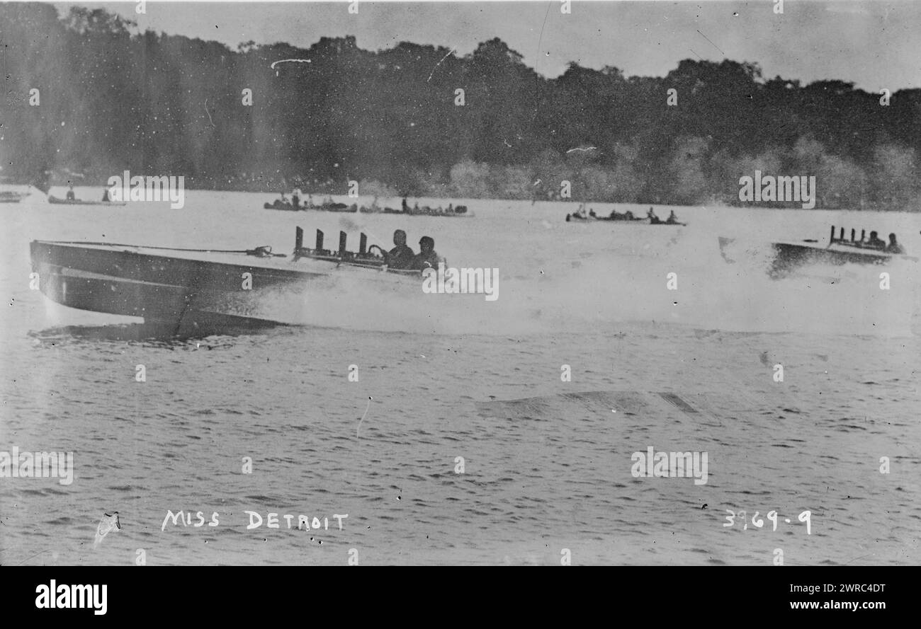 Miss Detroit, Photograph shows 'Miss Detroit,' a motorboat built by ...