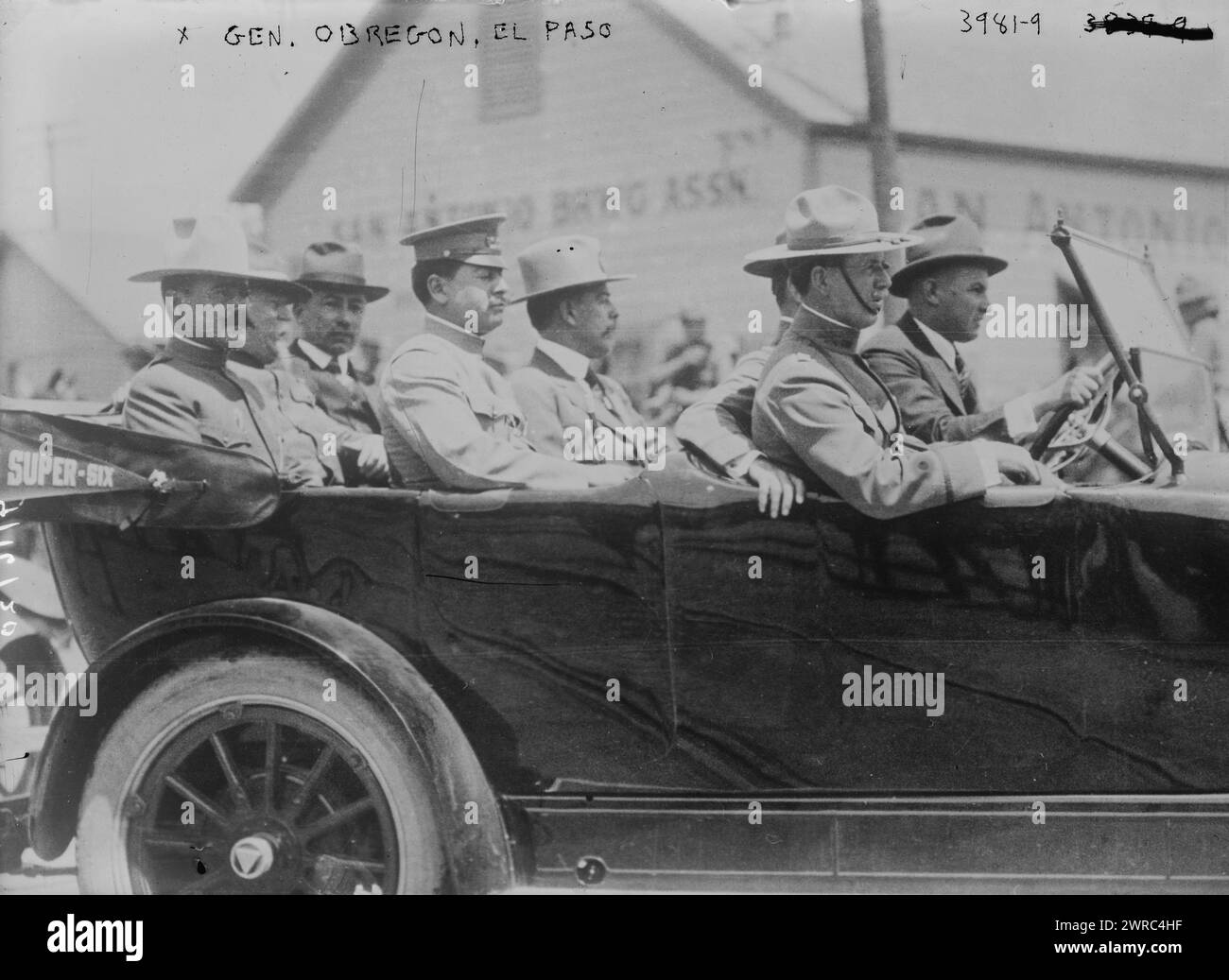 General álvaro obregón hi-res stock photography and images - Alamy