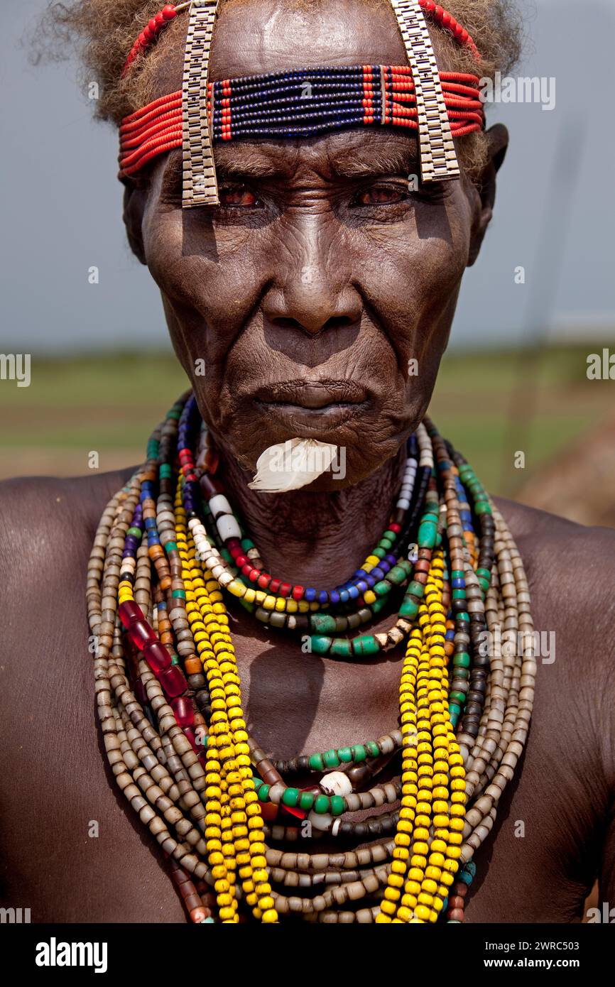 SOUTH OMO - ETHIOPIA - NOVEMBER 23, 2011: Portrait of the unidentified ...