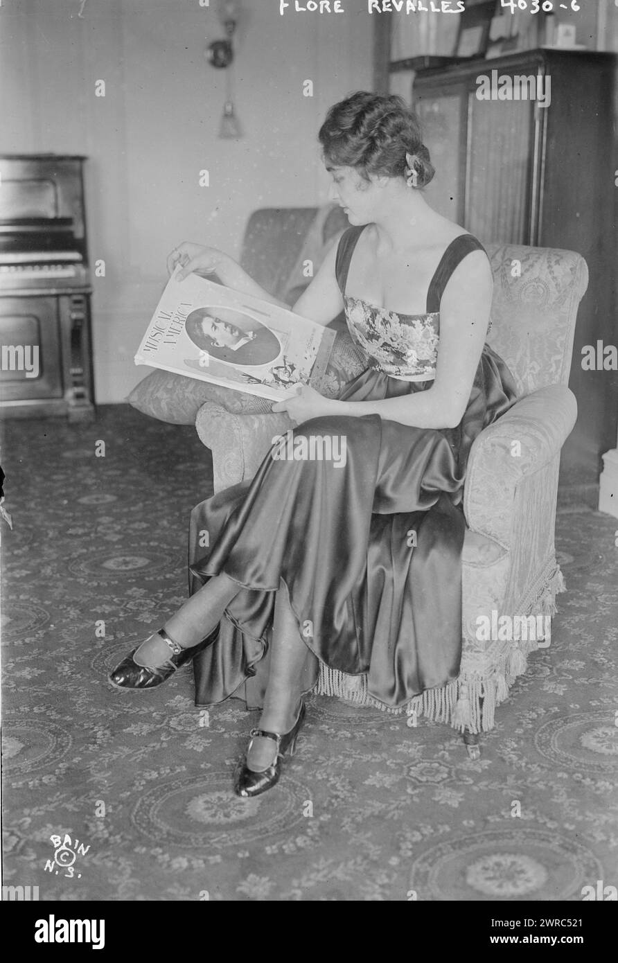 Flore Revalles, between ca. 1915 and ca. 1920, Glass negatives, 1 ...