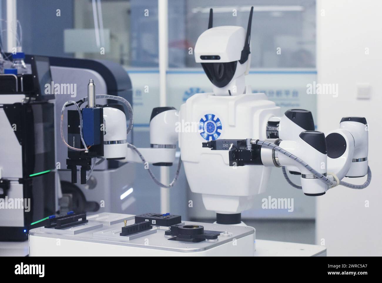 HANGZHOU, CHINA - MARCH 7, 2024 - A nanoscale microfluidic droplet ...