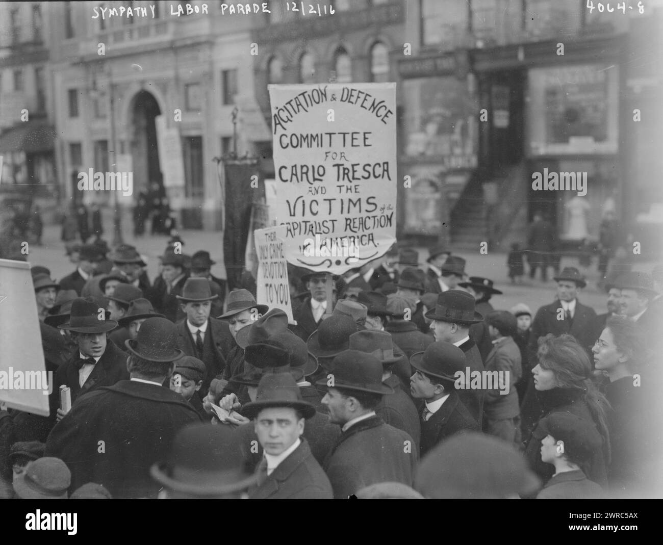 Sympathy Labor Parade, 1916, Photograph shows a crowd at a labor ...