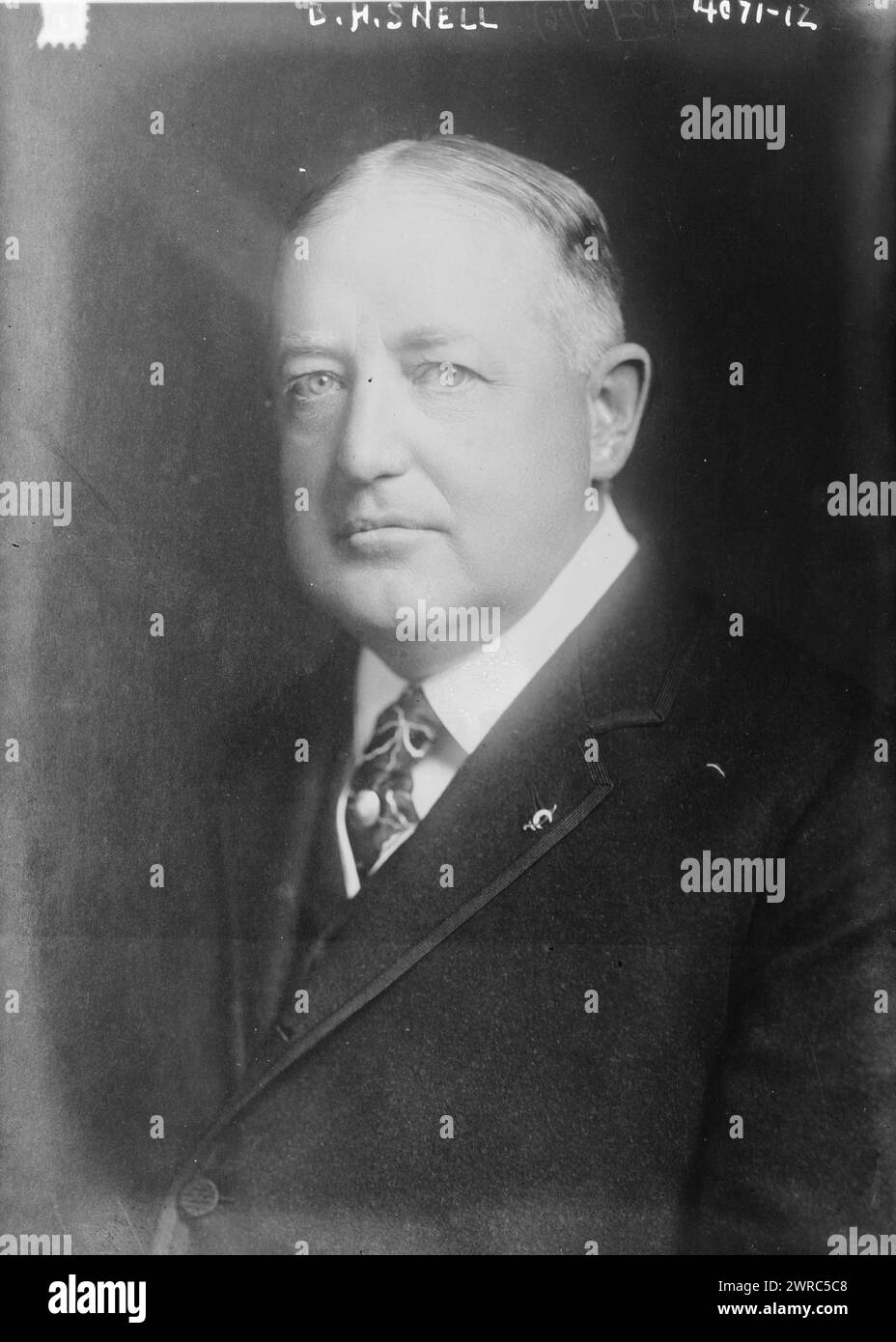 Bertrand hollis bertrand snell hi-res stock photography and images - Alamy