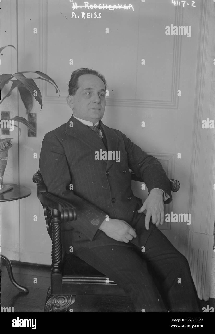 German tenor opera singer albert reiss Black and White Stock Photos ...