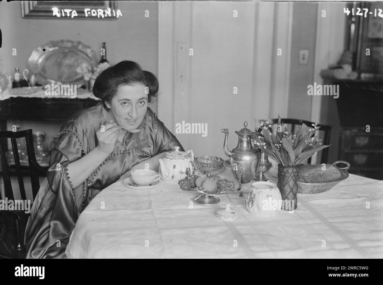 Rita Fornia, Photograph shows Rita Fornia (1878-1922), an American ...