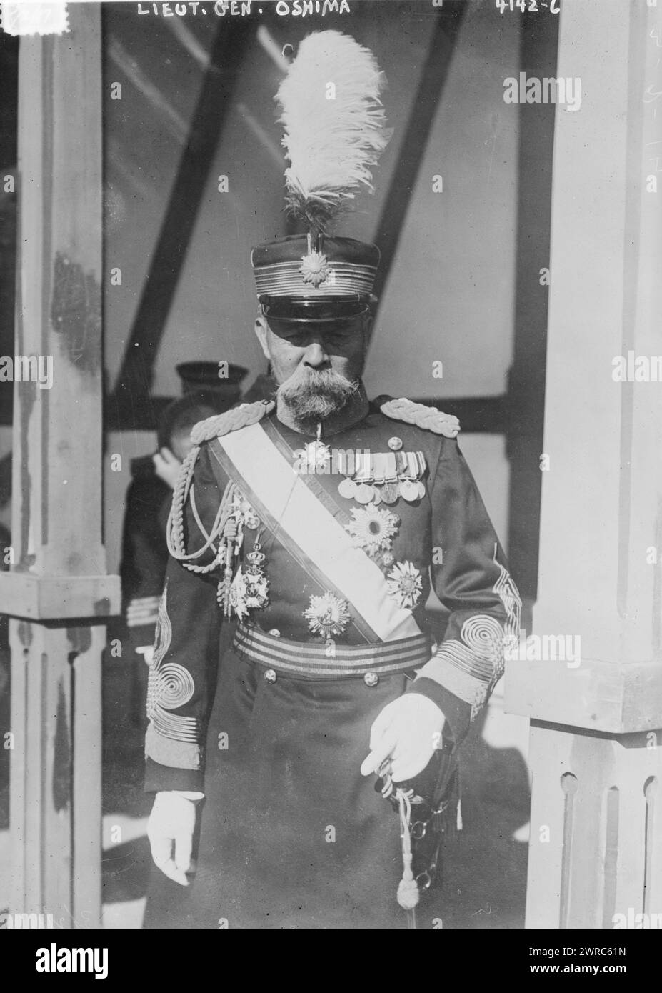 Japanese general oshima kenichi Black and White Stock Photos & Images ...
