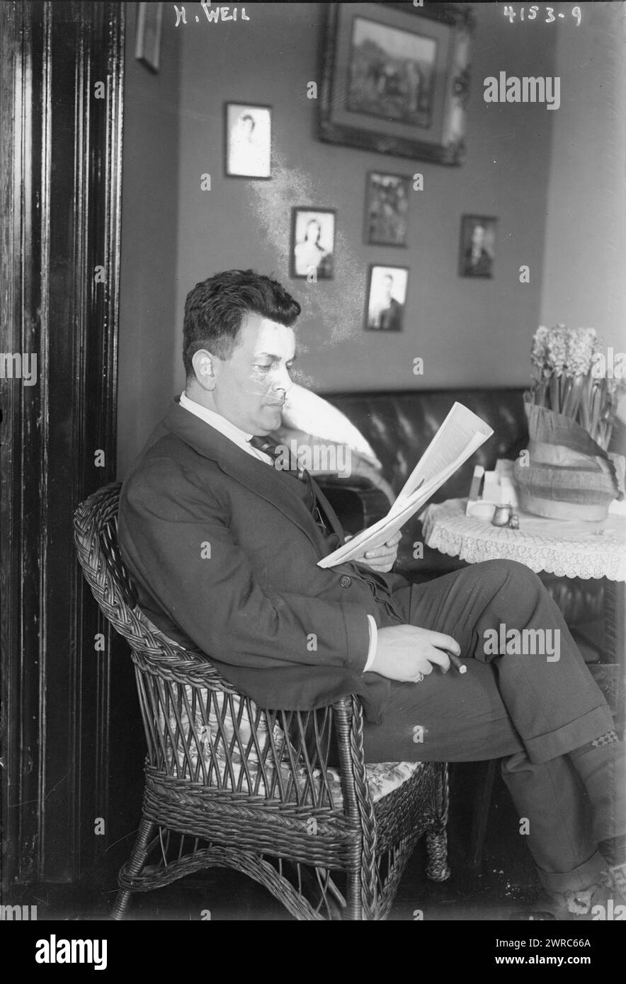 German baritone opera singer hermann weil hi-res stock photography and ...