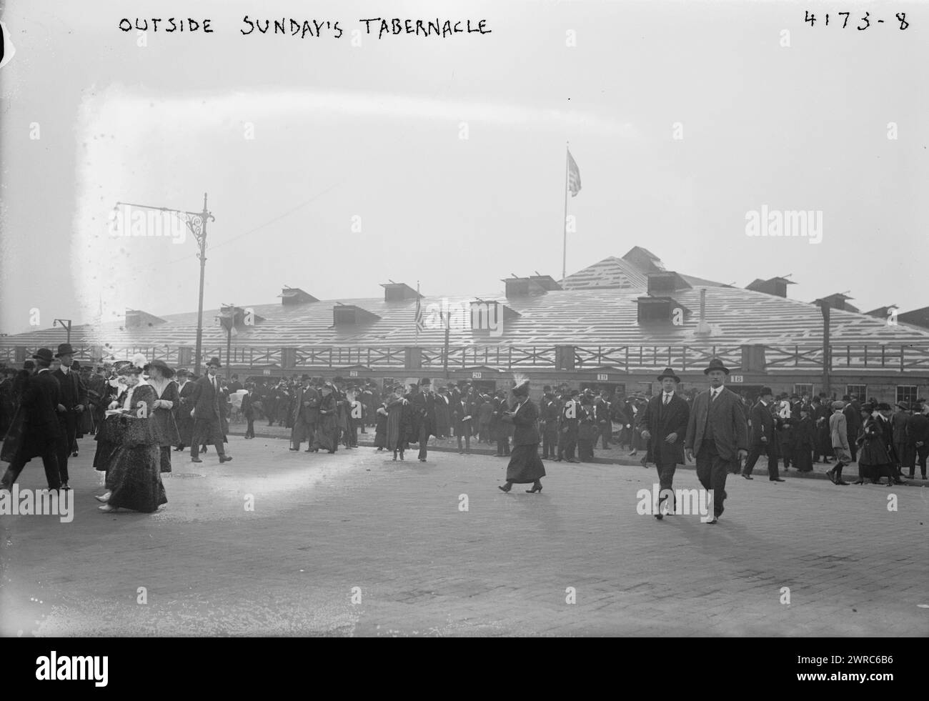Outside Sunday's Tabernacle, Photograph shows New York City revival of ...