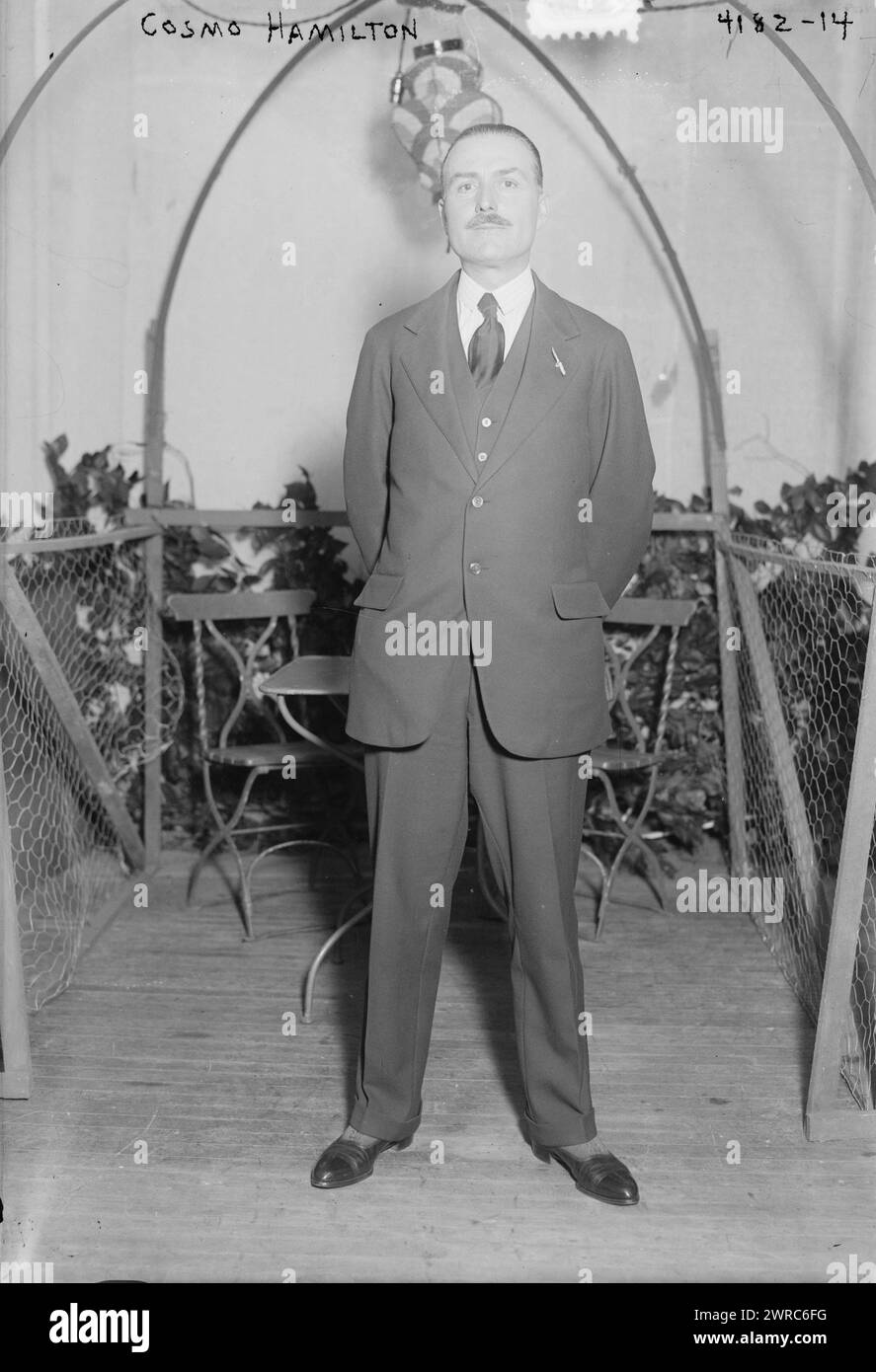 Henry gibbs Black and White Stock Photos & Images - Alamy