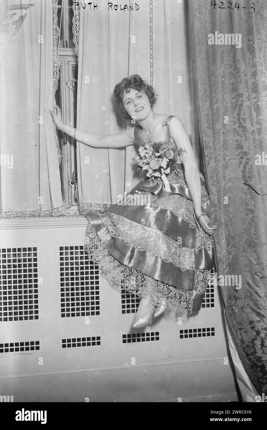 Actress ruth roland Black and White Stock Photos & Images - Alamy