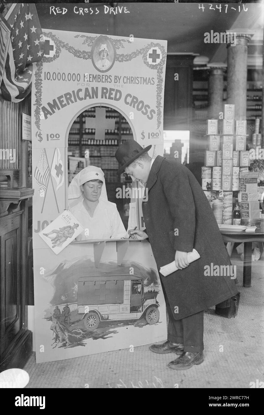 American red cross campaign Black and White Stock Photos & Images - Alamy