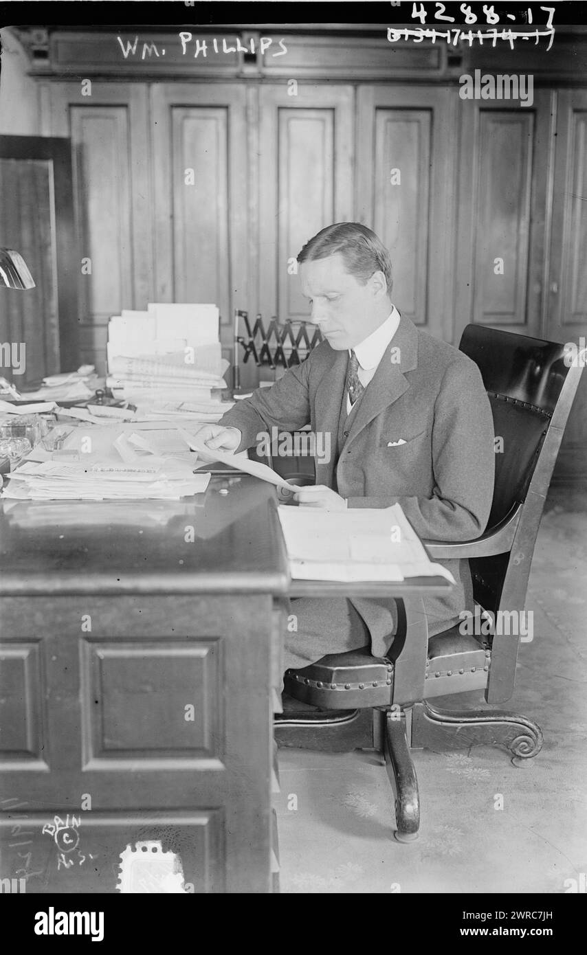 Diplomat william phillips hi-res stock photography and images - Alamy