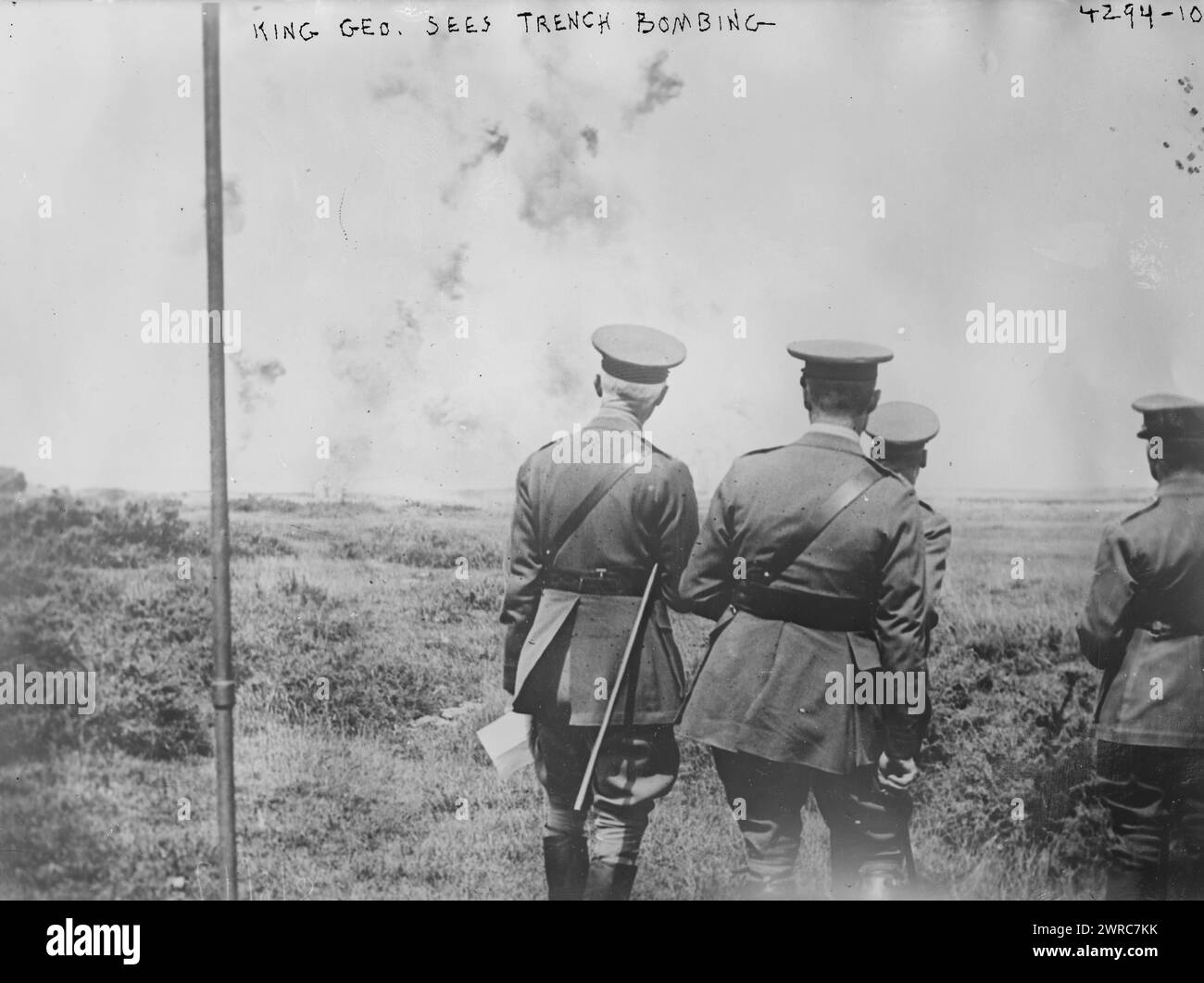 Trench mortar bombardment hi-res stock photography and images - Alamy