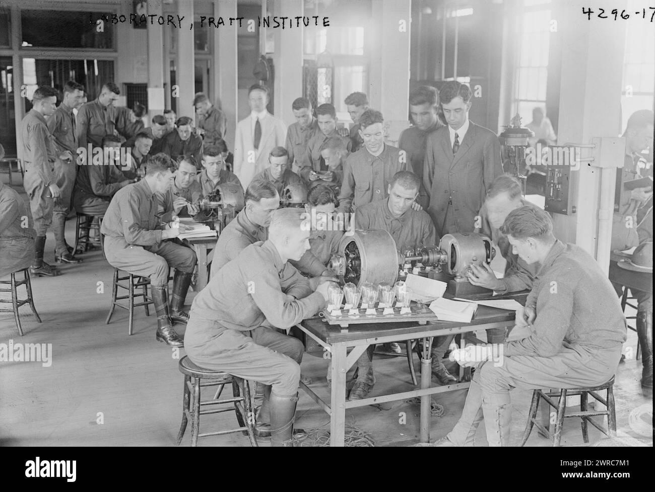 Laboratory, Pratt Institute, Photograph shows members of the U.S. Army ...